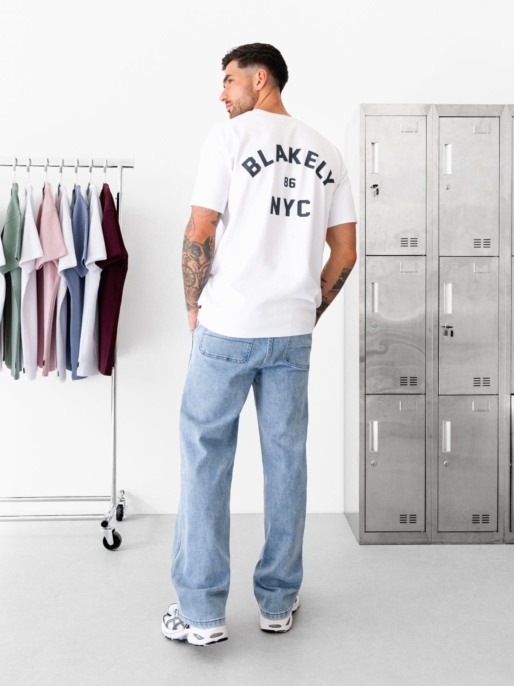 Buy Blakely Mens White & True Navy NYC Relaxed T-Shirt | Free delivery ...