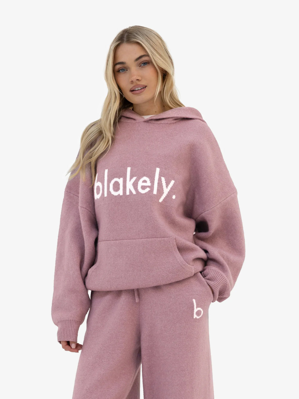 Blakely Women's Clothing | Oversized Hoodies, Activewear & More ...